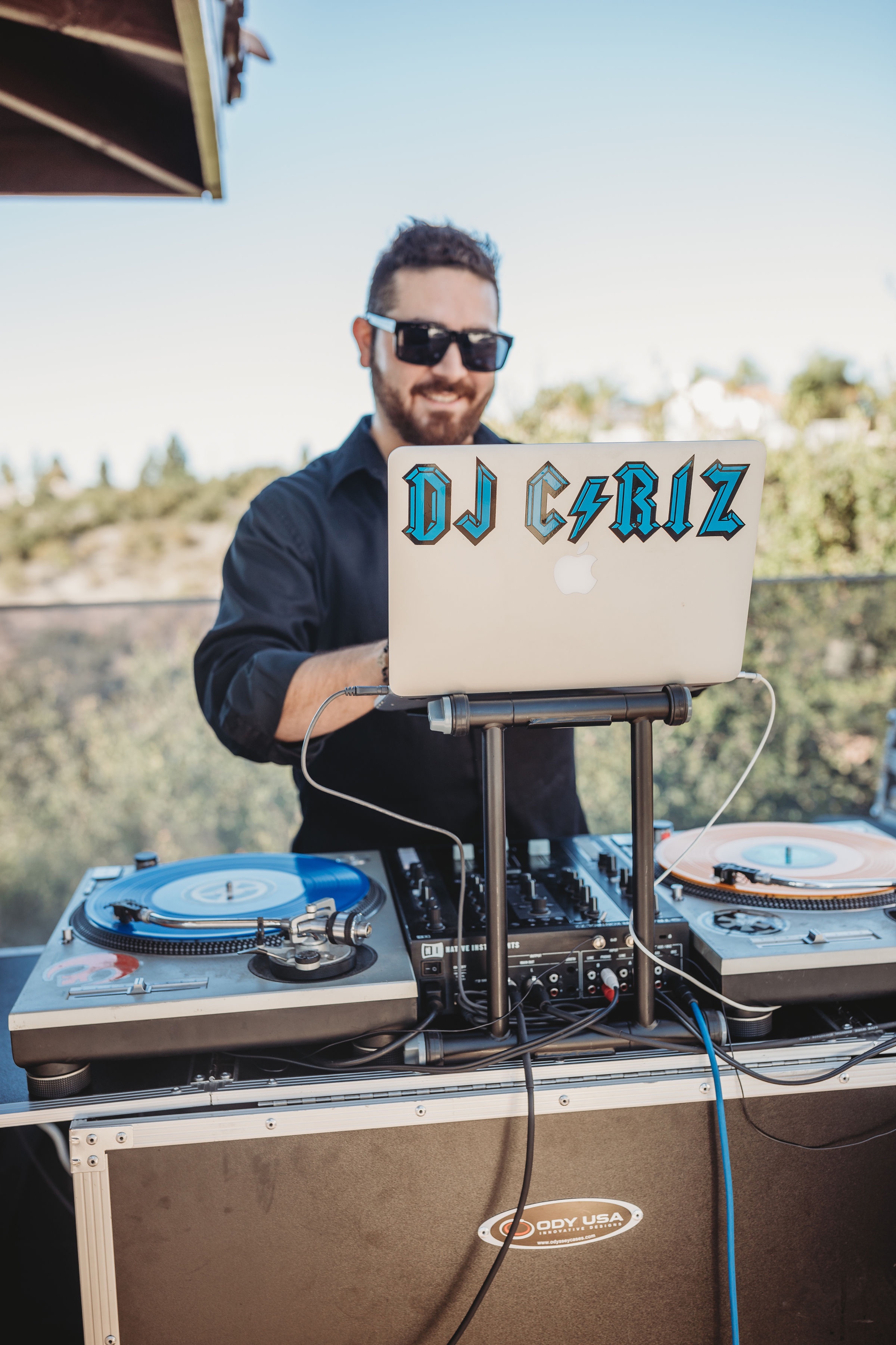 DJ C-RIZ – @DJC_RIZ